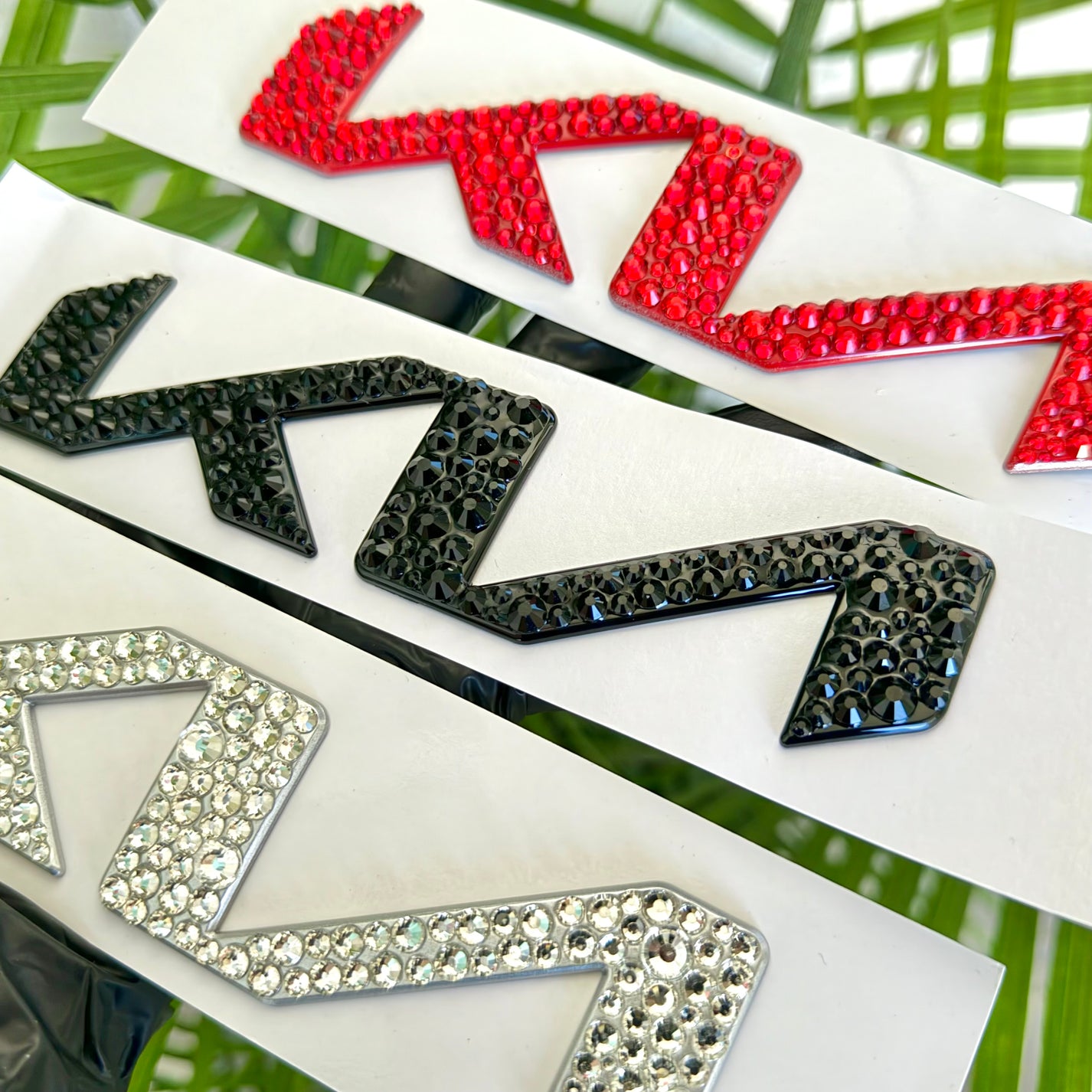 KIA Bling Bling Crystal Emblem – Stunning Diamond Decal for Your Vehic ...